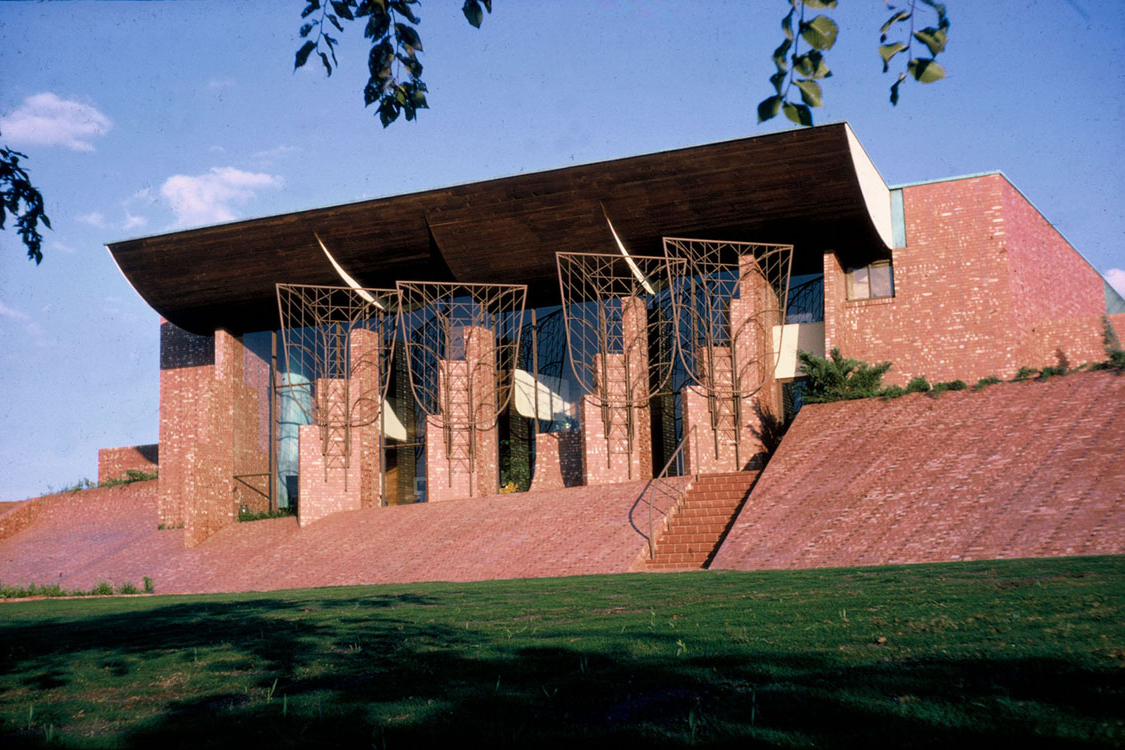 Cunningham Residence - Herb Greene